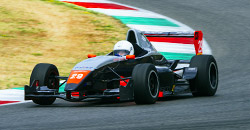 Guida una Formula Renault 2000 in pista | Puresport