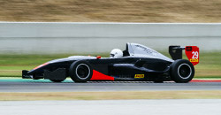 Formula Renault 2000 Experience